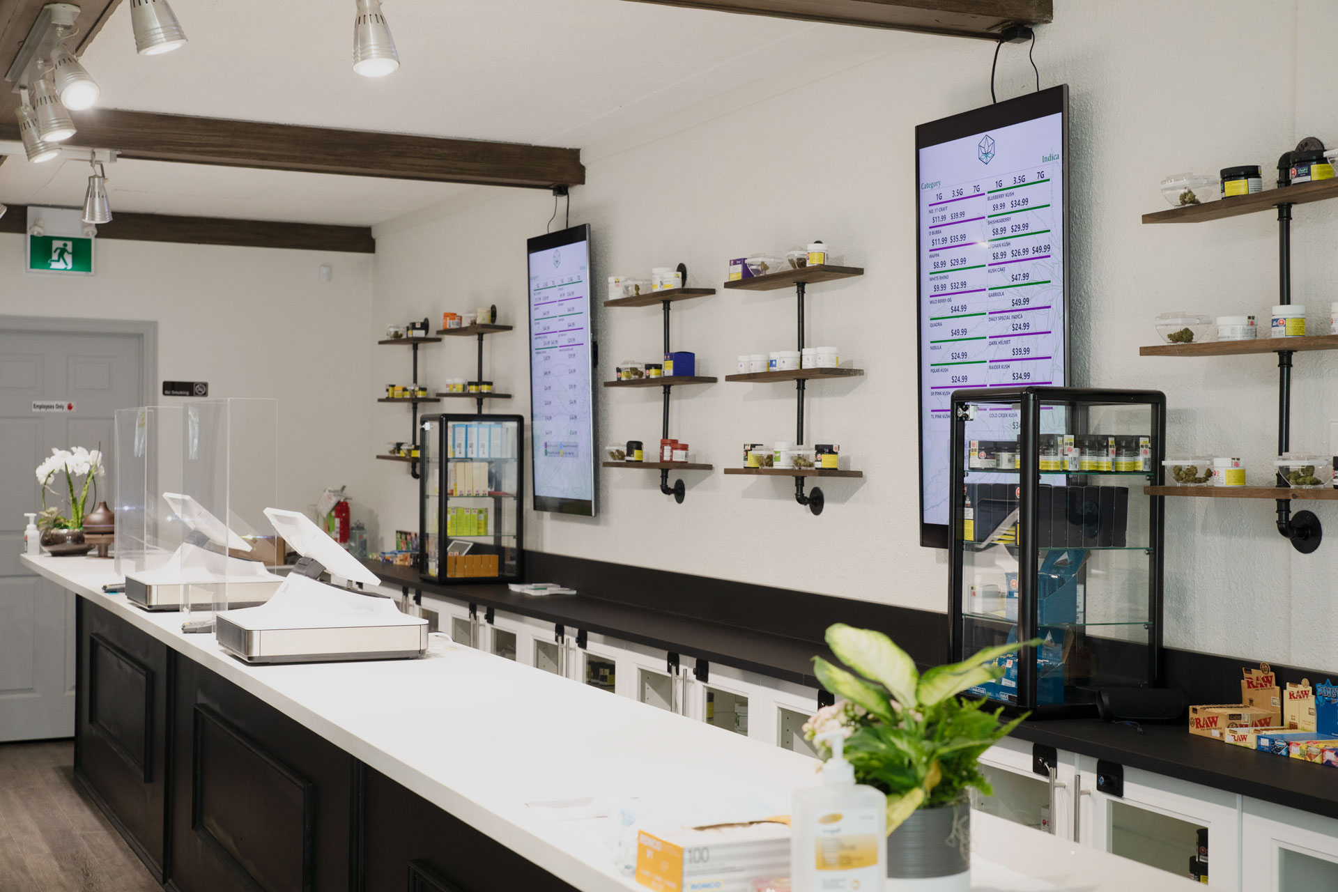 About - Hi Class Cannabis